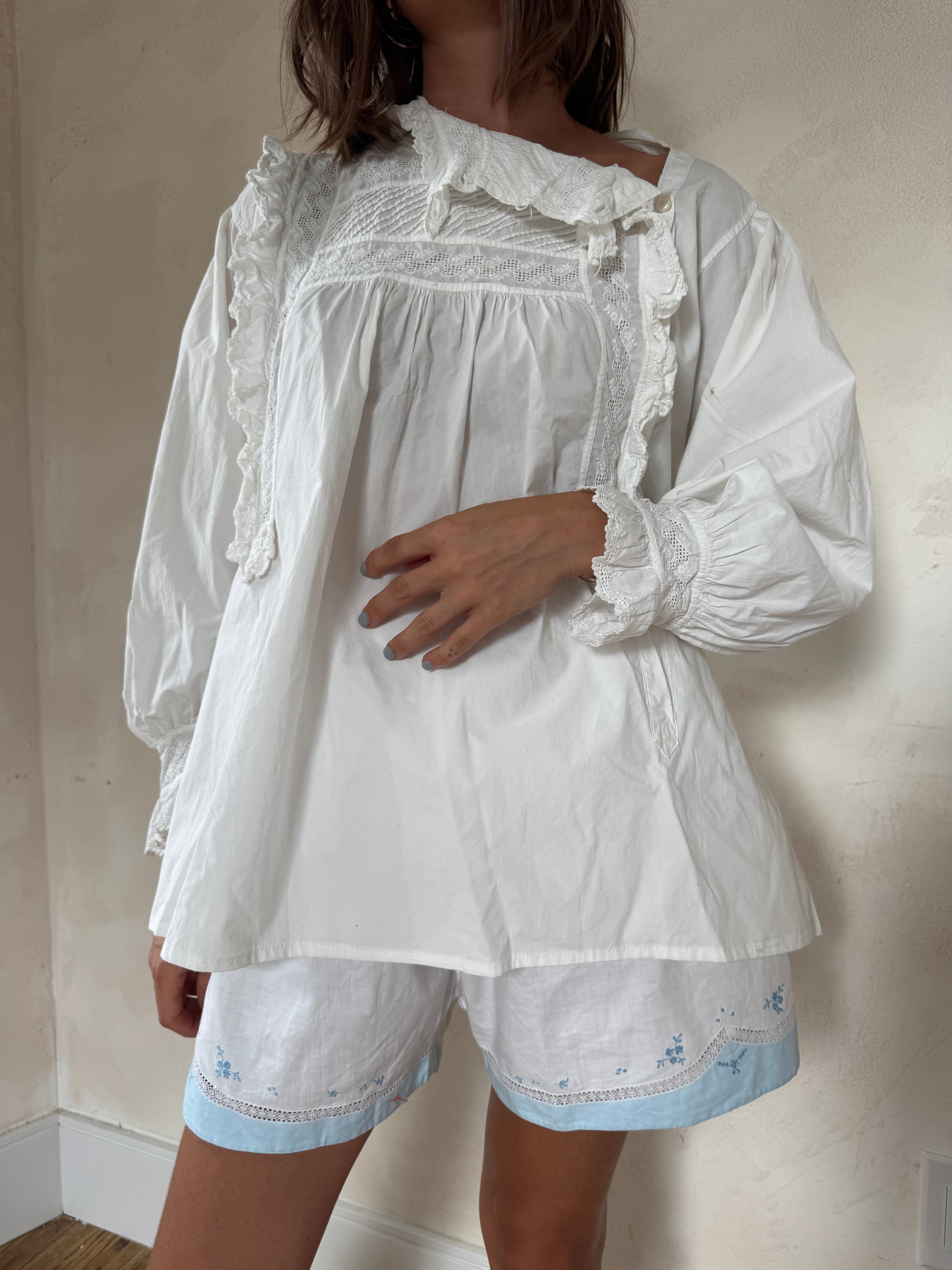 Antique Italian Batch 04 06 – The Wanderly