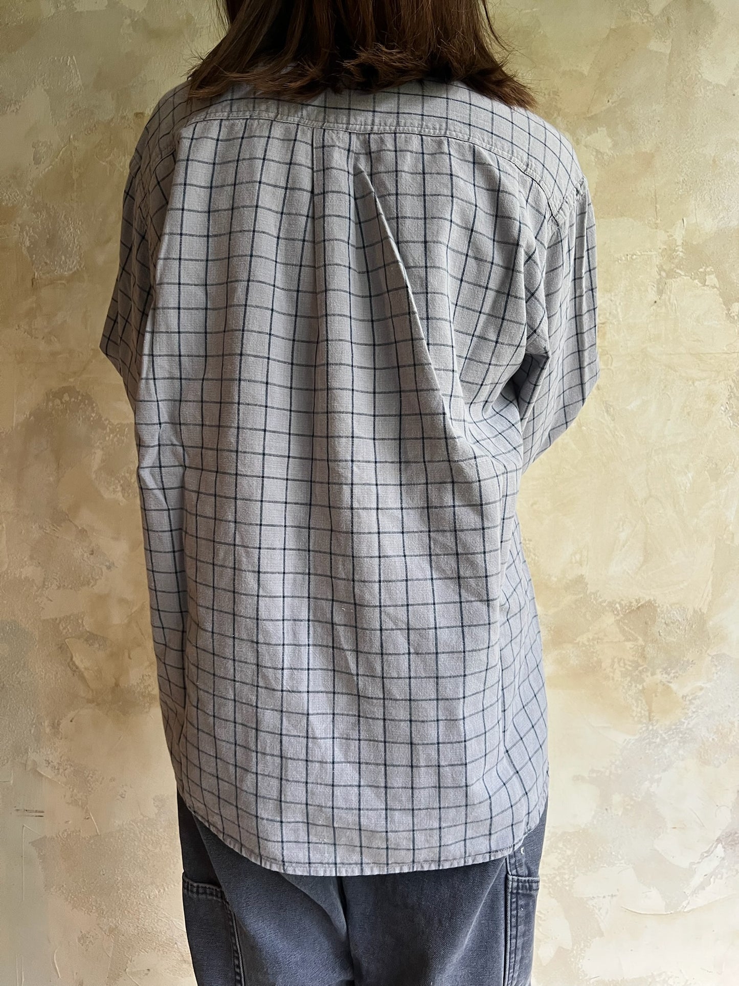 Checkered Grey and Navy Button Up – The Wanderly